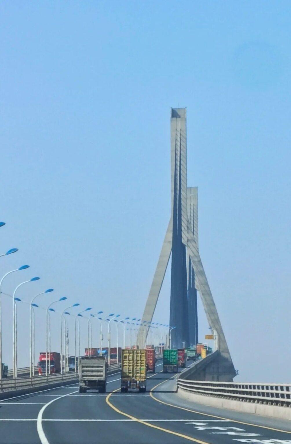 Donghai Bridge - eTravelToday