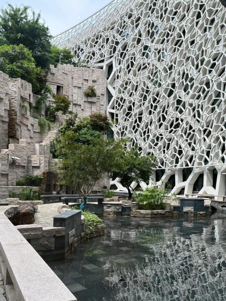 Shanghai Natural History Museum - eTravelToday